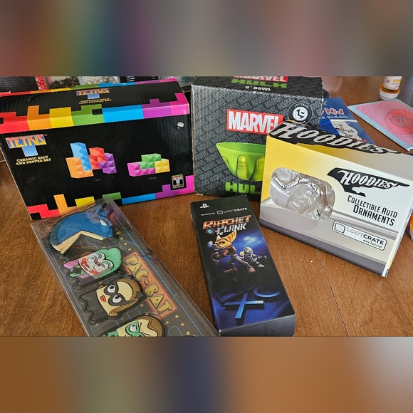 Marvel | Other | Tetris And Marvel Collectible Set | Poshmark